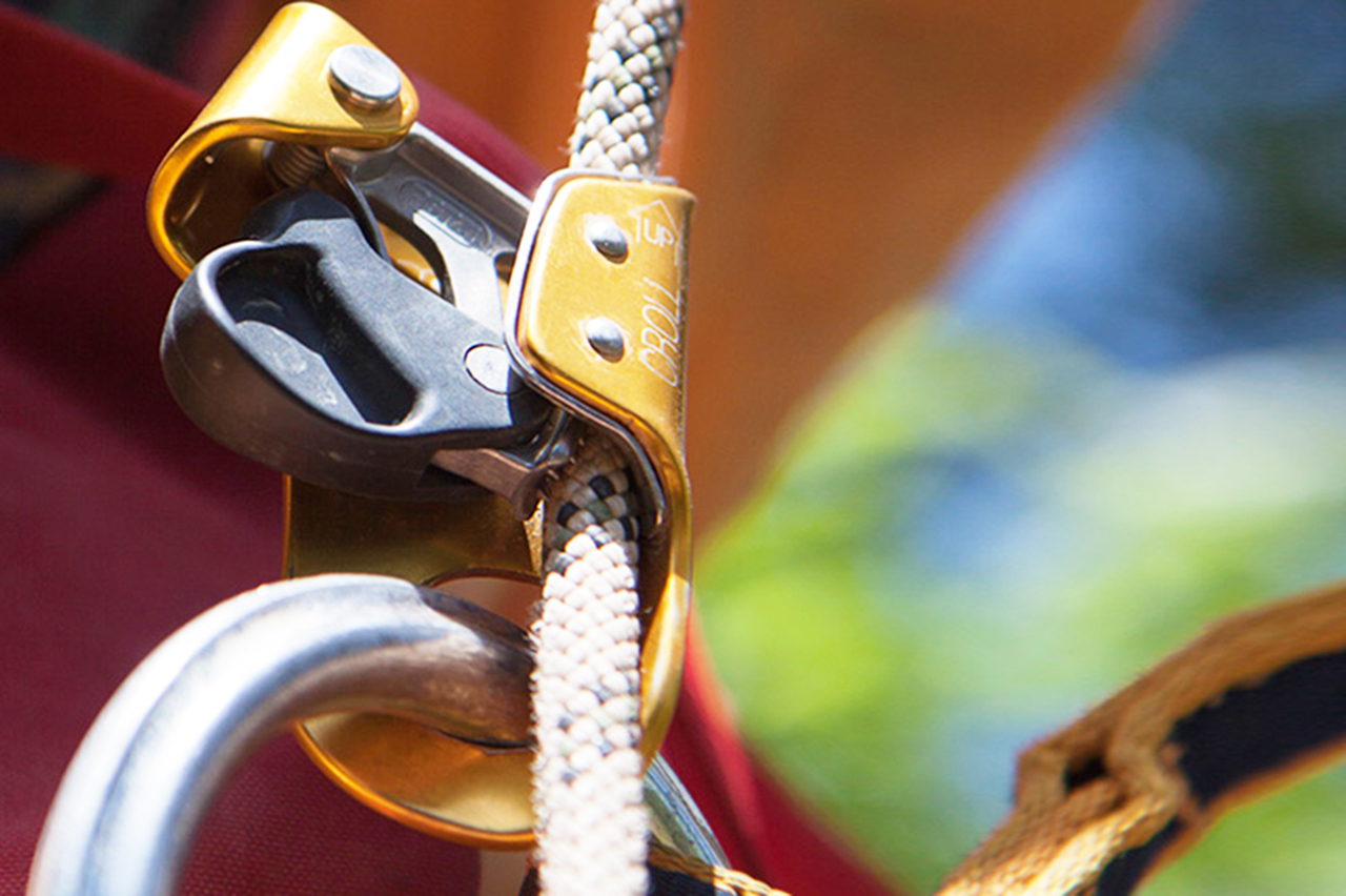 アセンダー | 鹿児島クライミング